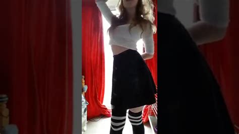 Novinha Tirando A Roupa Youtube