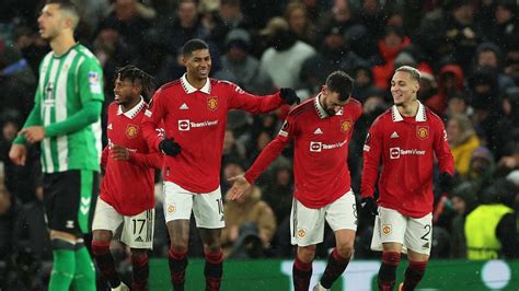 Manchester United Beats Betis 4 1 In Rousing Response To Liverpool Rout