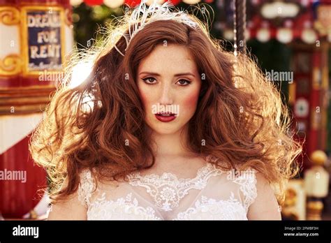 Cheveux Roux Et Taches De Rousseur Banque De Photographies Et Dimages