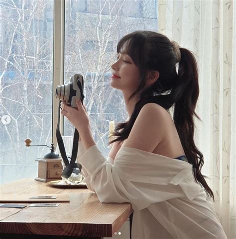국민 여동생 Bj 박민정 맥심 화보…반전 몸매