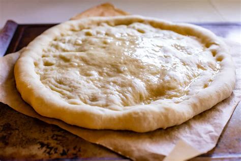 Best Homemade Pizza Recipe 1 Hour Or Overnight The Food Charlatan