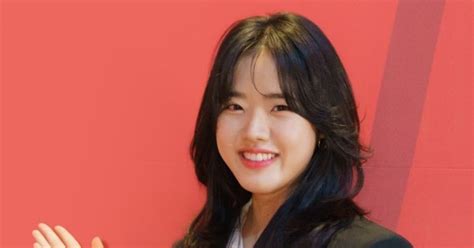 ‘조선 정신과 의사 유세풍2 김향기 “깊어진 로맨스…훅 들어오는 장면 땐 심쿵”