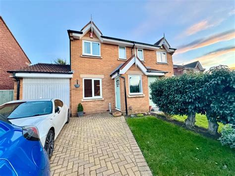 Woodrush Coulby Newham Middlesbrough 2 Bed Semi Detached House £135 000