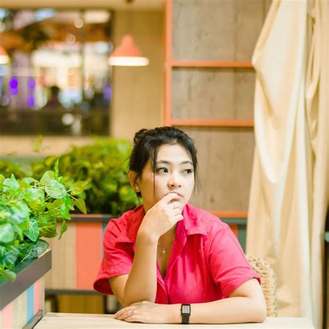 Kisah Sex Dengan Dosen Cantikku 4dhoki