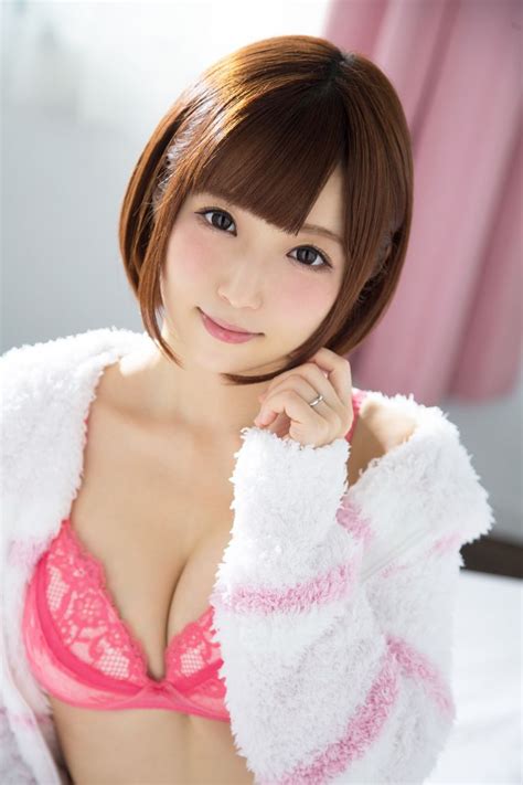 Pin On セクシー女優 Av女優 Atress