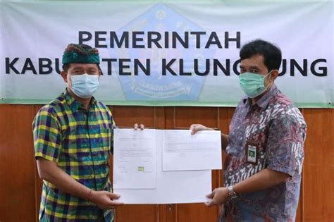 Bupati Suwirta Tandatangani Nota Kesepakatan Mengenai Pelayanan Air Minum