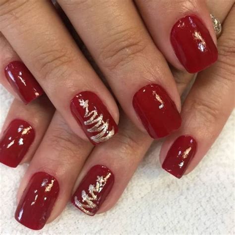 40 Christmas Nail Art Designs For Short And Medium Nails Christmas