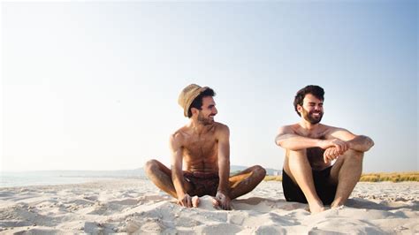 Photo Jeux D Amour A La Plage Automasites