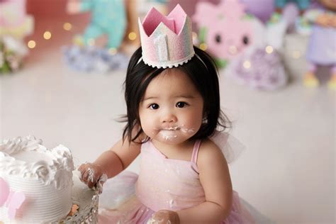 First Birthday Cake Smash Sessions Jessica Rizzotto Photography