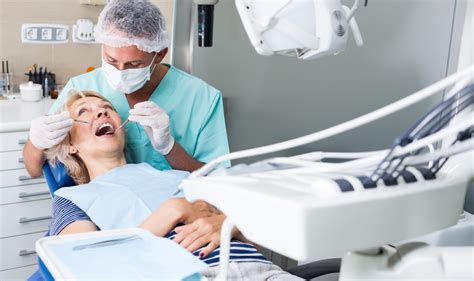 How To Pick The Right Dentist Akhaasia