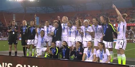 U S Womens National Soccer Team Signs New Cba Agreement Will Receive