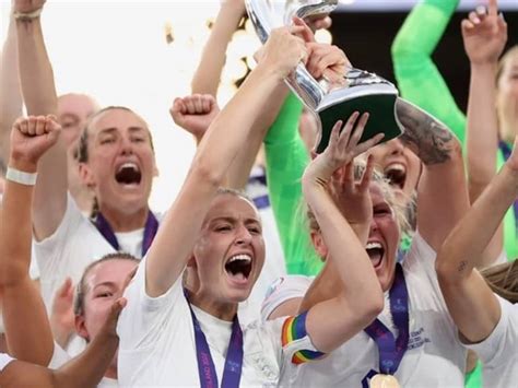 Its Finally Come Home England Women Beat Germany To Win Euro 2022