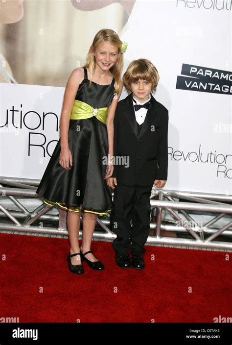 Ryan Simpkins And Ty Simpkins Fotografías E Imágenes De Alta Resolución