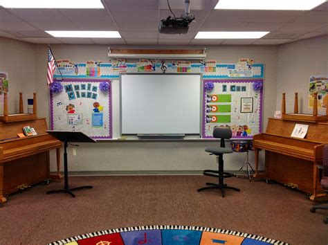 Classroom Set Up With A Rest Area