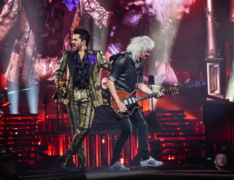 Concert Review Queen Adam Lambert Rhapsody Tour At Bbandt Center