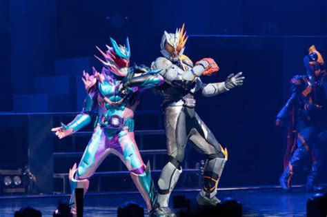 【仮面ライダーリバイス】ファイナルステージに『仮面ライダーリバイス・真』がついに登場！サンダーゲイルのリデコ？