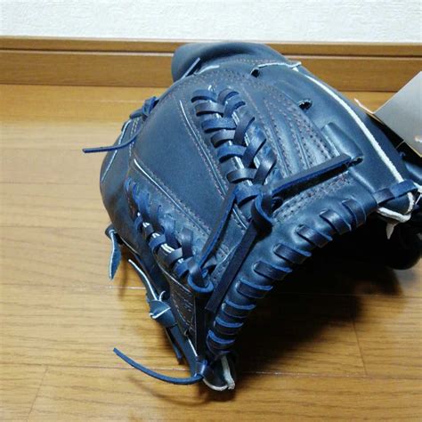 Yahoo オークション 新品 大人用 三浦大輔 投手 大人用 グローブ 軟