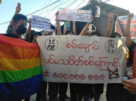 Khit Thit Media On Twitter ရန်ကုန်တွင် တော်လှန်လူငယ်များ ဦးဆောင်ကာ