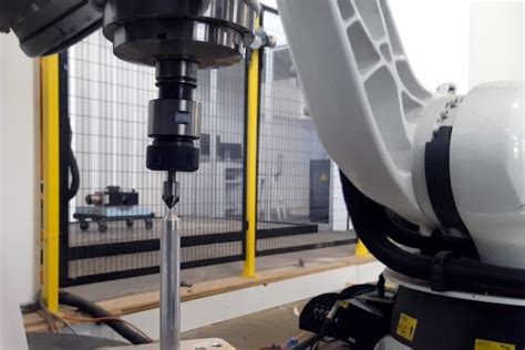 simulator for industrial robots and offline programming