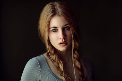 Braid Blonde Face Model Girl Blue Eyes Woman Lipstick Wallpaper