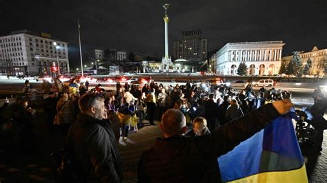 Kherson No Water Power Or Internet Only Euphoria In Newly