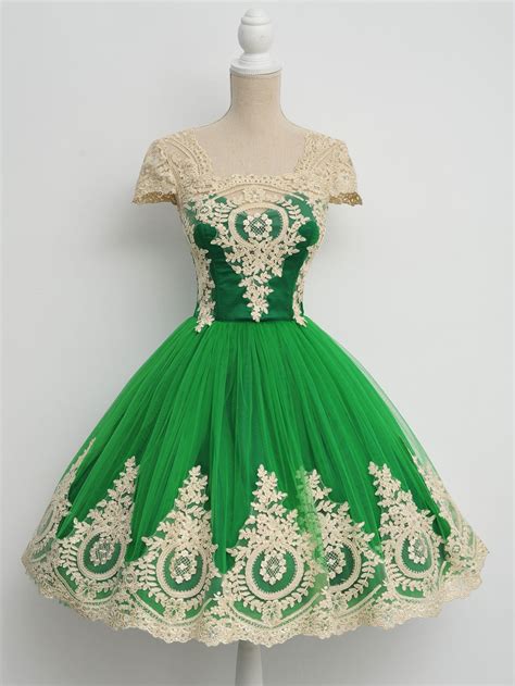 Sexy Homecoming Dress Square Appliques Tulle Short Prom Dress Party Dr