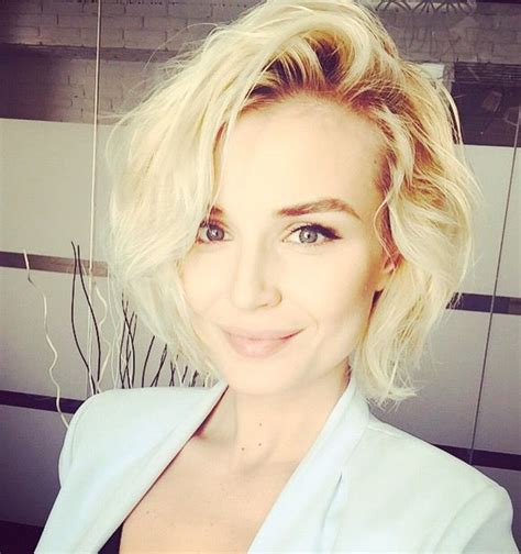 Polina Gagarina Blonde Short Hair Curls Brown Roots