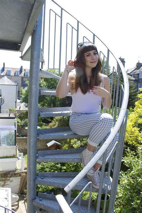 Sea Spray A Shy Girls Guide To Flashing Tummy Primark Highwaisted