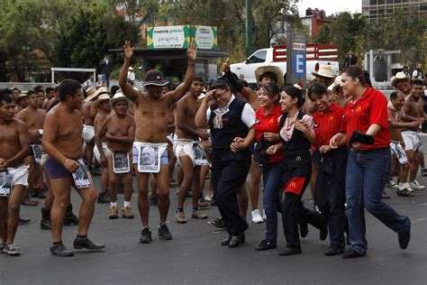 Gallery 400 Pueblos Protests In Mexico City