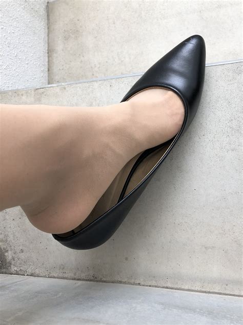 れい On Twitter パンストとハイヒール 黒のハイヒール 黒 パンプス