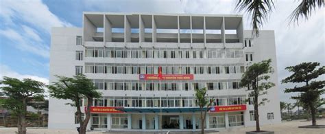 Thầy Giáo Trường Chuyên Thái Bình Gạ Tình Nữ Sinh Lớp 10 Công An Vào