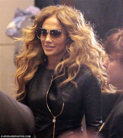 Shes A Superstar Jennifer Lopez Gets Mobbed Again By Fans Outside Her