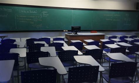 Unesco Alerta Que 244 Milhões De Crianças Estão Fora Da Escola No Mundo
