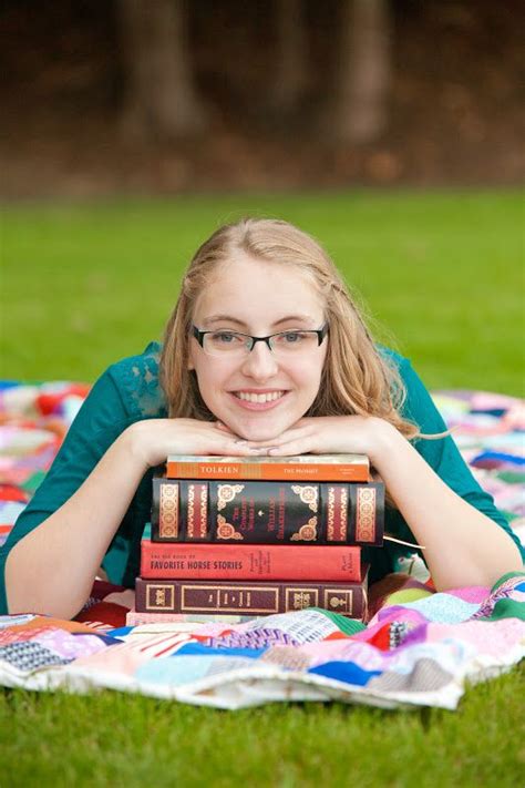 Ashlyns Senior Photo Session A Bookworm With Huge Personality Jason