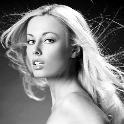 💕anita Dark 💕 On Twitter 👩🏼 Tbt Photoshoot 💋