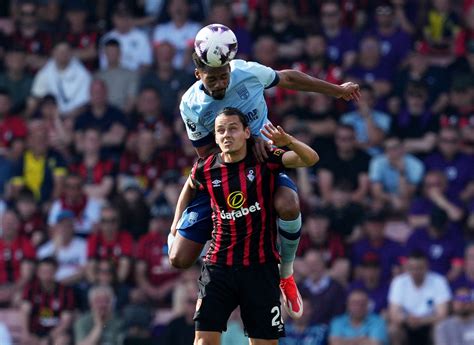 Wissa Strikes In Stoppage Time As Brentford Win At Bournemouth Reuters