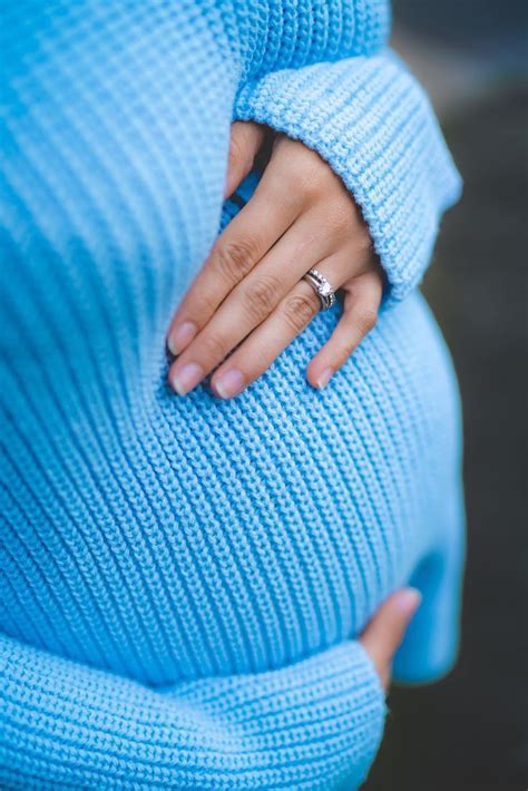 Pin On مرات الحفظ السريع Pregnancy Photoshoot Maternity Photography