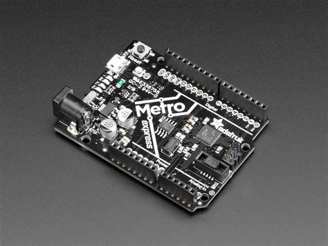 adafruit metro m0 express conçu pour circuitpython opencircuit