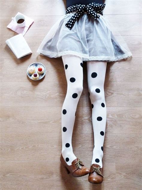 50 Fresh New Ways To Wear White Tights Sortashion Schattige Outfits