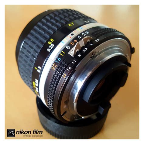 ・カビ・ク Nikon Nikon Ai S Nikkor 28mm F2 8の通販 By ドログバs Shop｜ニコンならラクマ らかな