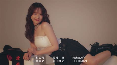 テレ朝post 「ちょっと恥ずかしい」森香澄が大胆露出で美谷間チラリ！スケ番衣装を脱いだ“セクシー担当”に「美しすぎる」＜伝説の頭 翔＞