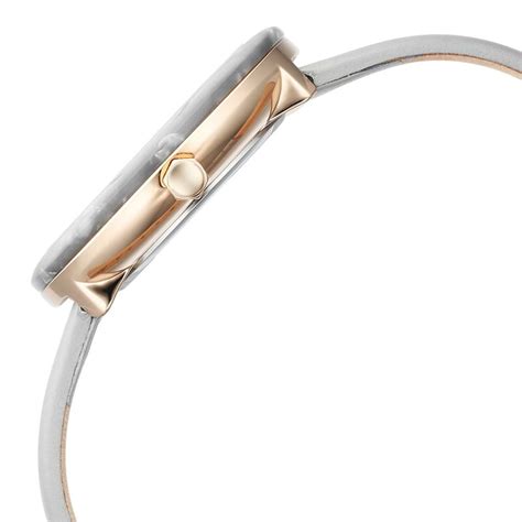 Fastrack Younique Quartz Analog Mother Of Pearl Dial Leatherstrap Watch