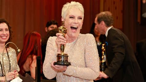Jamie Lee Curtis Consiguió Su Primer Oscar A La Mejor Actriz De