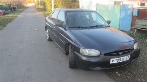 Нужна схема блока предохранителей — Ford Escort Mk6 1 8 л 1996 года