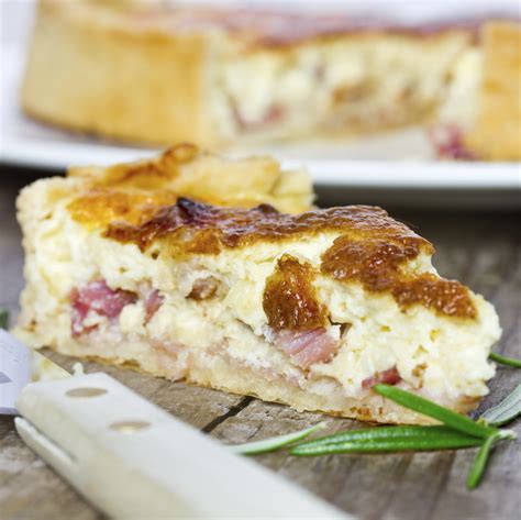 Receta De Tarta De Cebolla Jamón De Pavo Y Quesos Con Nueces Recetas Dia