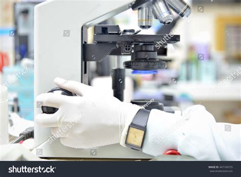 Close Microscope Laboratory Stock Photo 447149725 | Shutterstock
