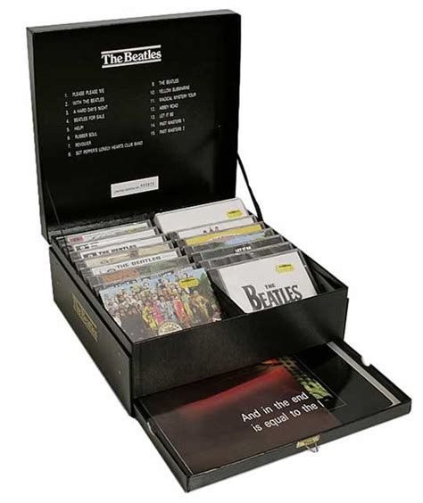 Complete Compact Disc Collection (1987) - About The Beatles