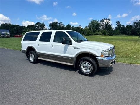 Image result for 2000 Excursion Green