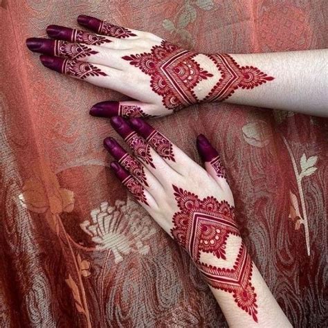 Image result for Broad Mehandi Designs