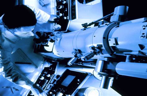 Image result for Magnification of Electron Microscope